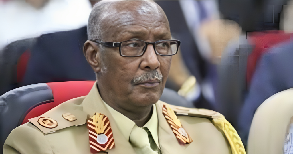 Taariikh Nololeedka General Daahir Aadan Cilmi indha qarshe - Taariikh24